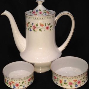 Paragon china patterns - China "Made in England"