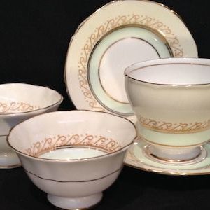 Paragon china patterns - China "Made in England"