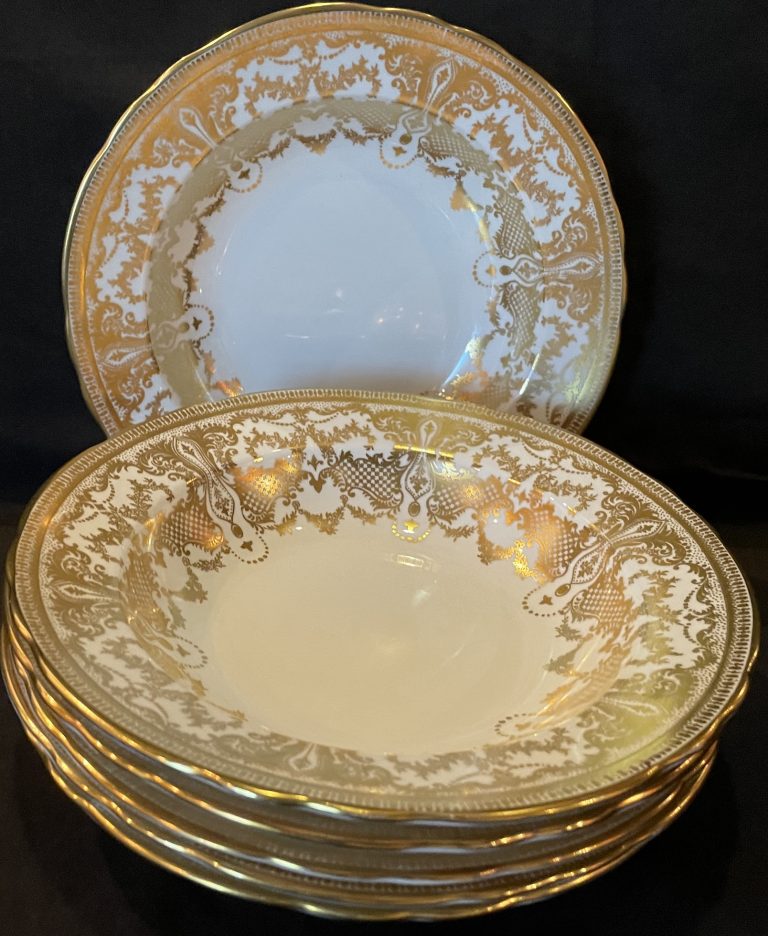 Aynsley 7949 china dinnerware pattern - China "Made in England"